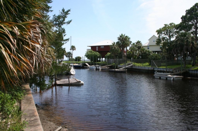 Shell Point Beach Florida